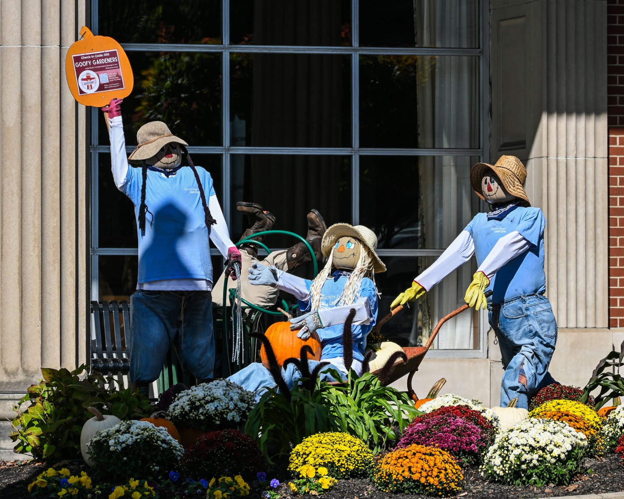 Trail of Scarecrows – VisualOhio